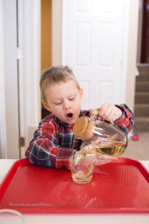Preschool Pouring Tray – Munchkins and Moms